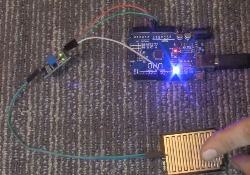 Rain Drop Sensor With Arduino Rain Detector Arduino Code And Circuit
