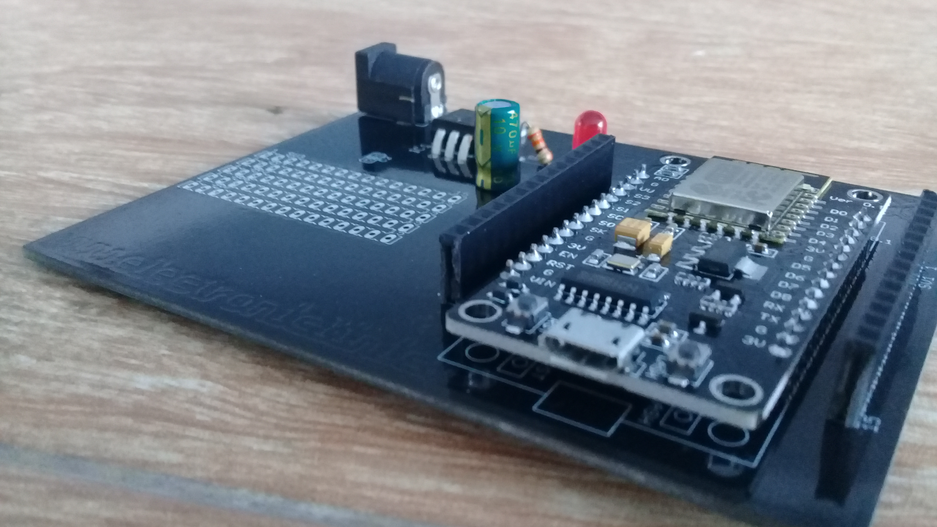 Iot Water Quality Monitoring Using Arduinoph Sensornodemcu Esp8266